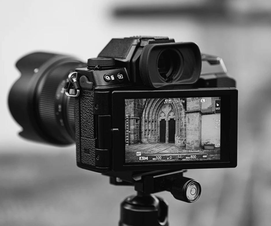 【Tekiac X-Cup Pro】FUJIFILM X-S10専用設計のアイカップ│LIFE IS SIMPLE.